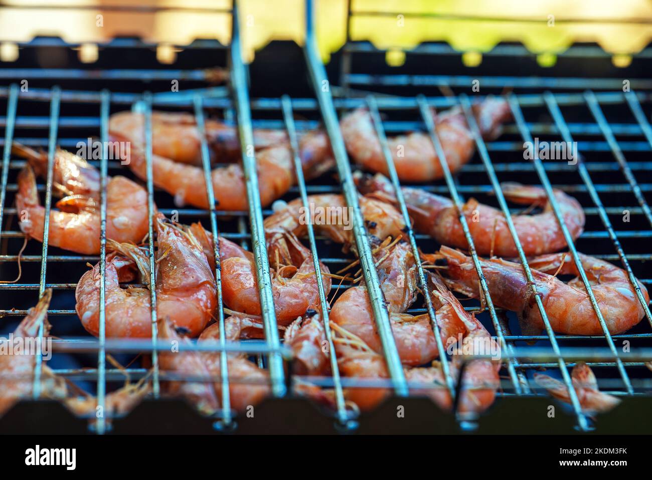 Cooked fresh giant prawns hi-res stock photography and images - Alamy