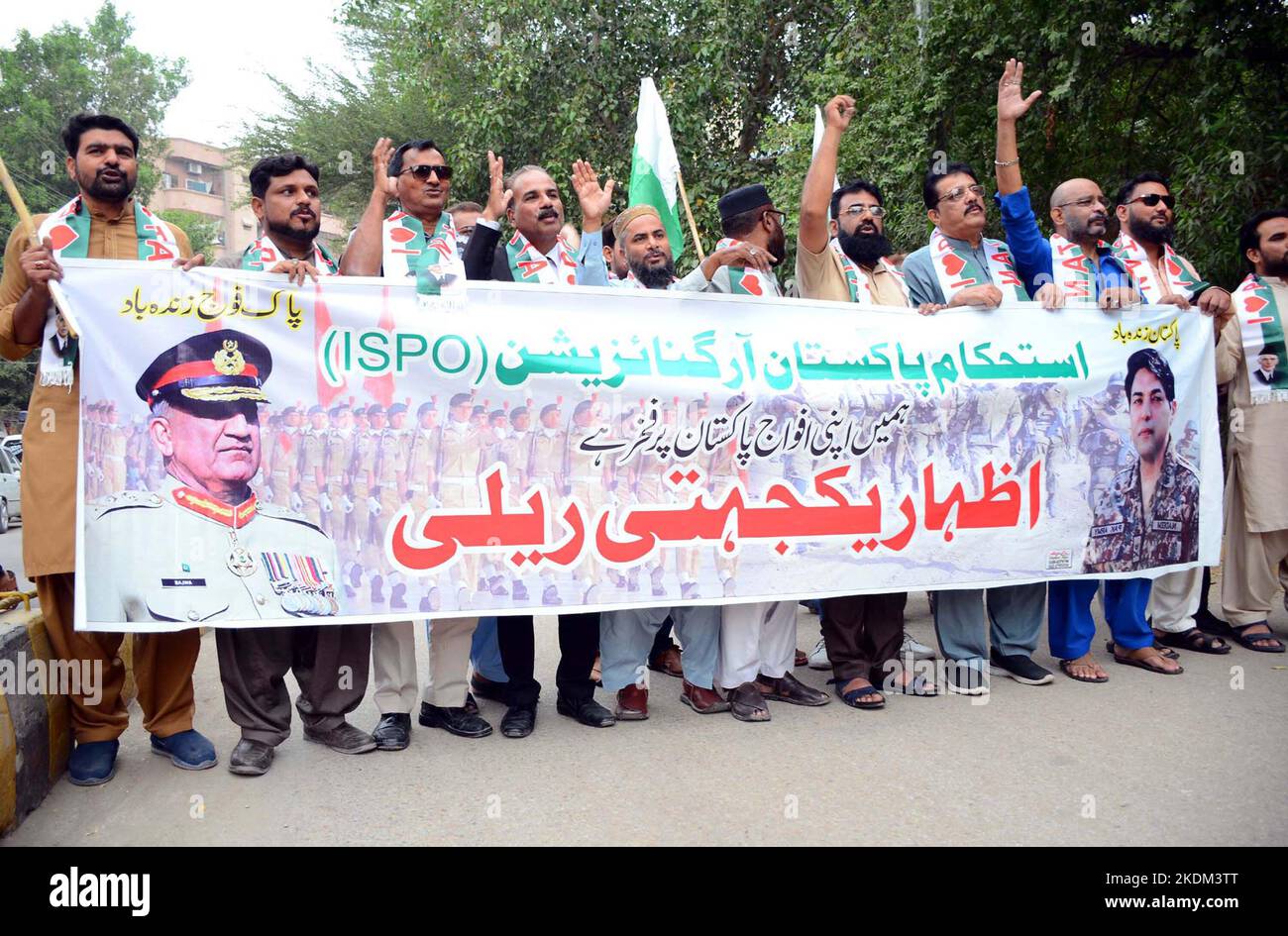 Hyderabad, Pakistan, November 07, 2022. Members of Istehkam-e-Pakistan ...