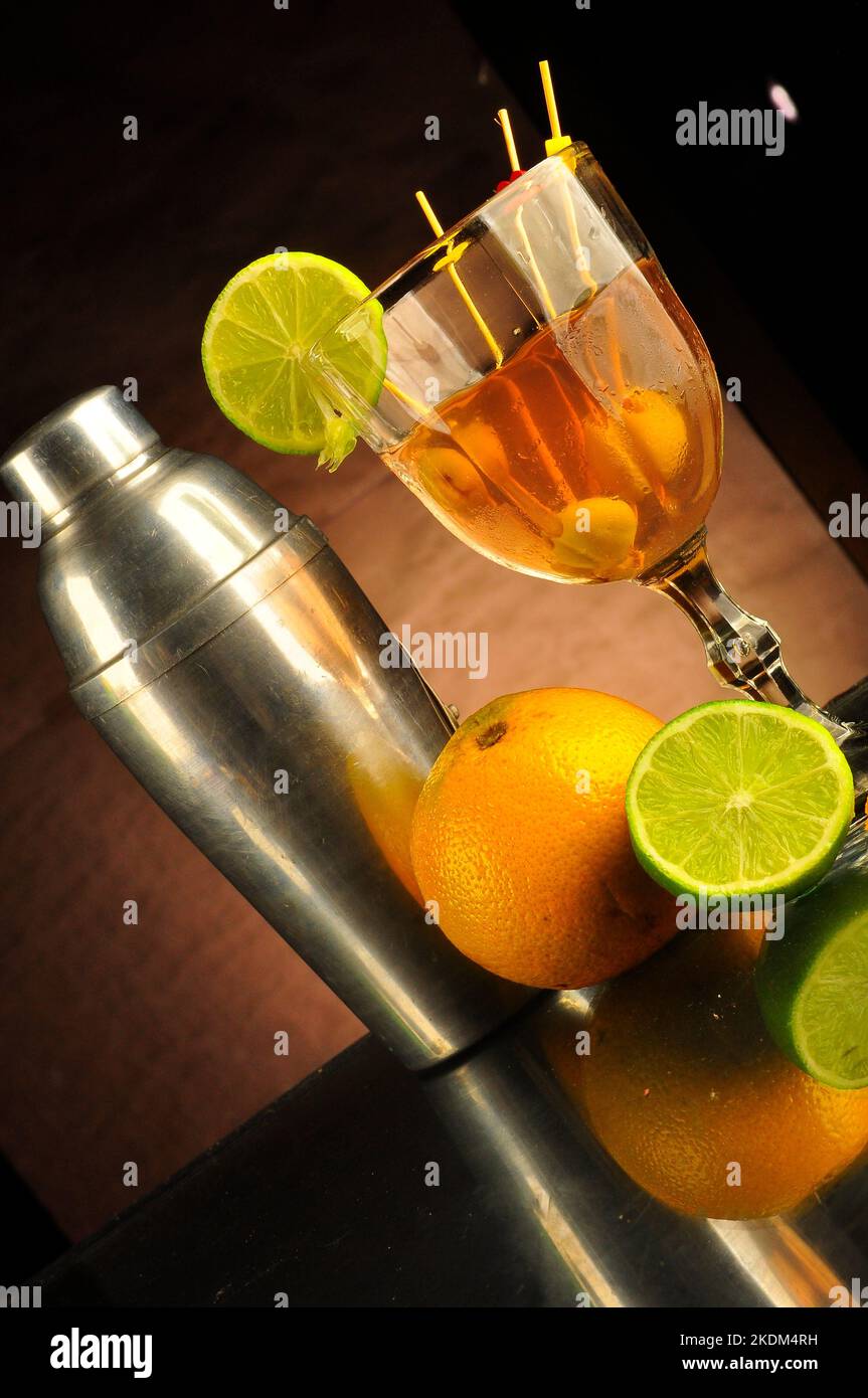 Coktail hi-res stock photography and images - Alamy