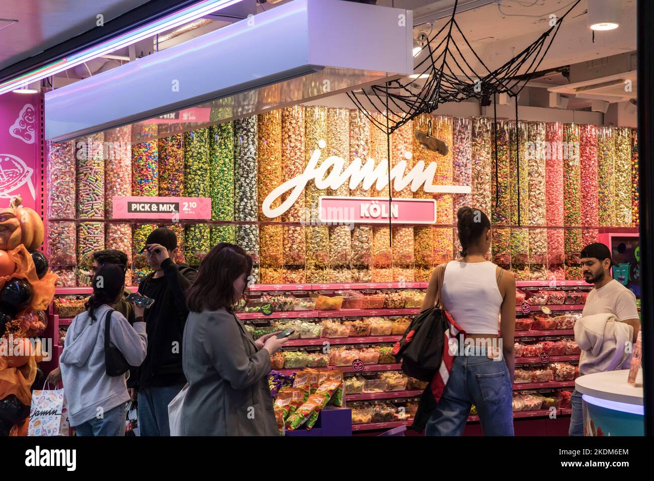 Jamin store hi-res stock photography and images - Alamy