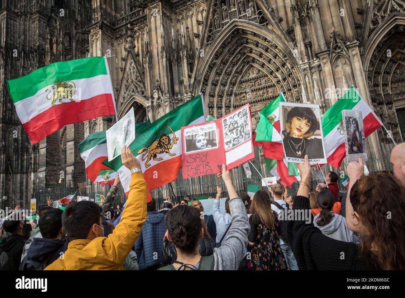 Plakat protestieren hi-res stock photography and images - Alamy