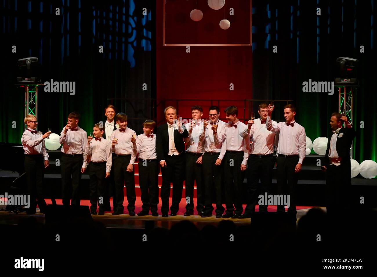 Christoph Schröter, Heiko Reissig,Edward Lee und der Knabenchor Hösel ...