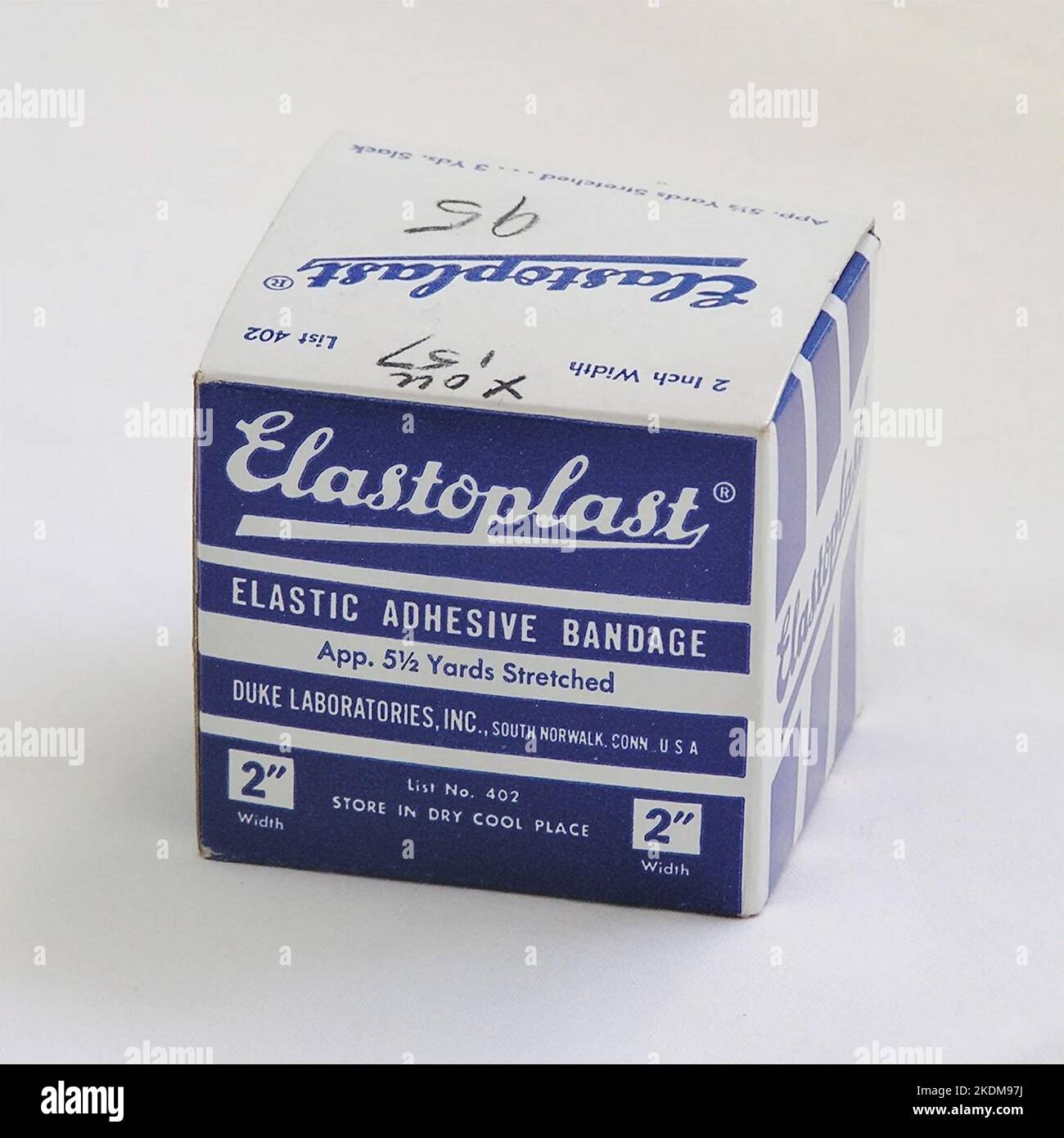 Elastoplast vintage packaging, original 1940s logo design Stock Photo ...