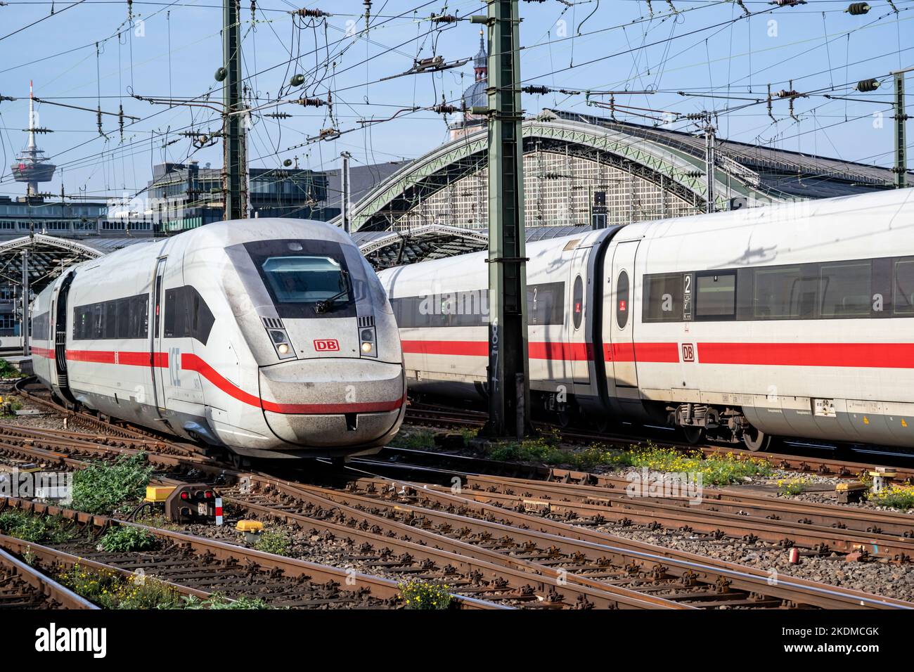 ICE 4 high-speed train at Cologne main station Stock Photo - Alamy