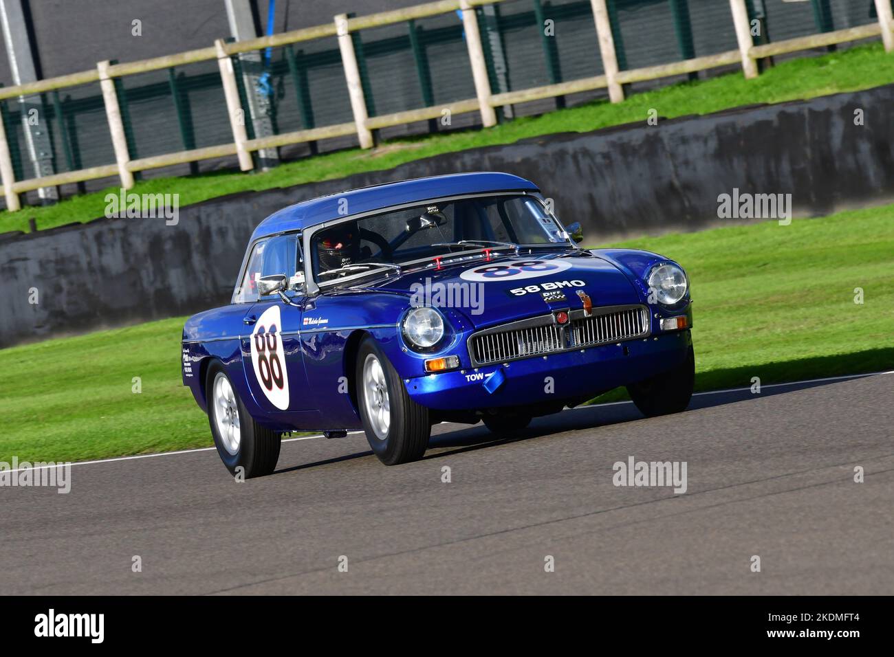 Malcolm Gammons, MG B, Lavant Cup, a twenty five minute single driver ...