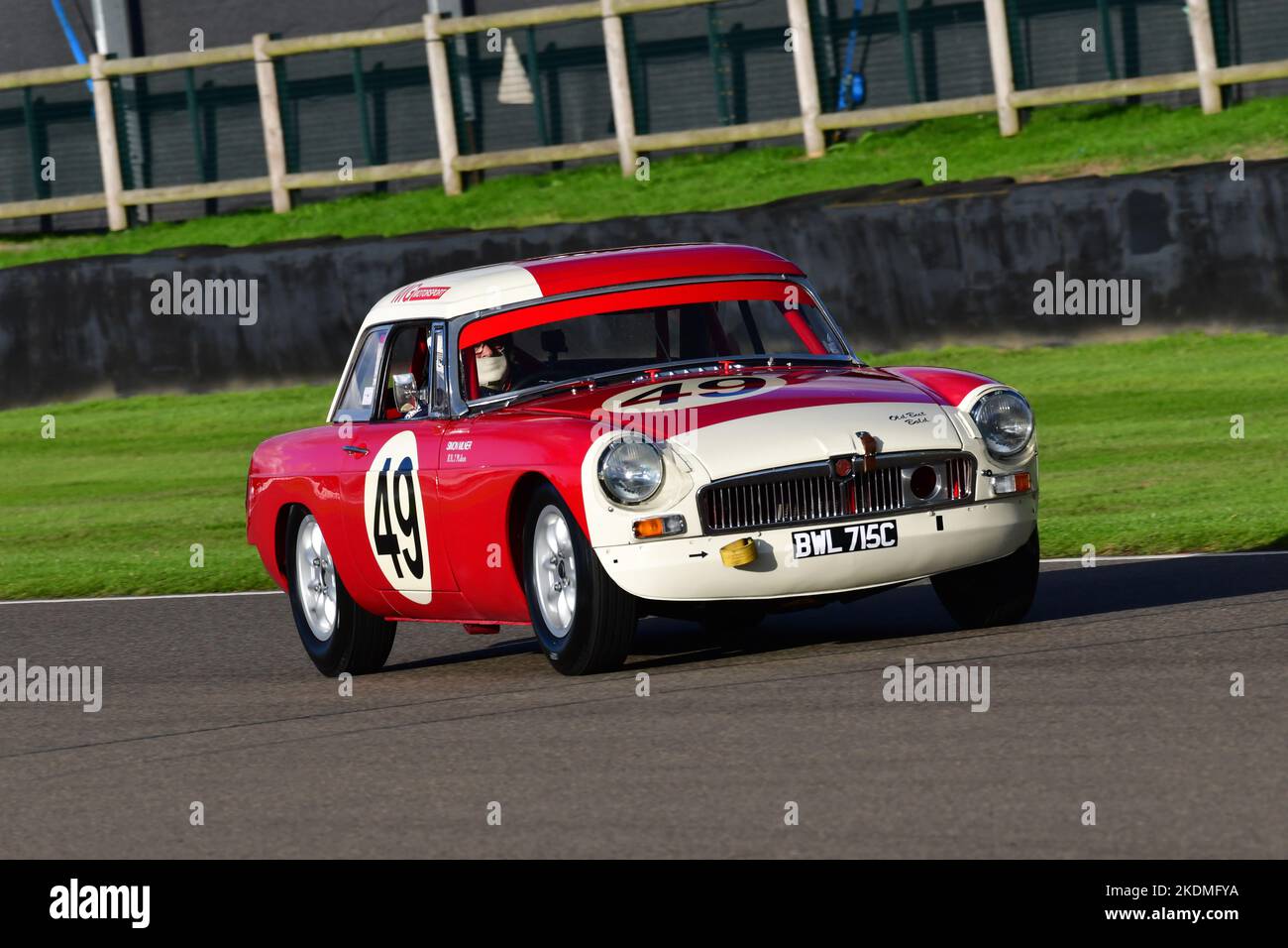 Simon Milner, MG B, Lavant Cup, a twenty five minute single driver race ...