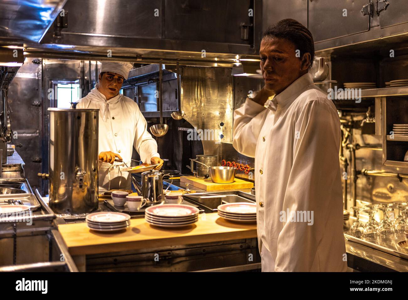 Dining cars hi-res stock photography and images - Alamy