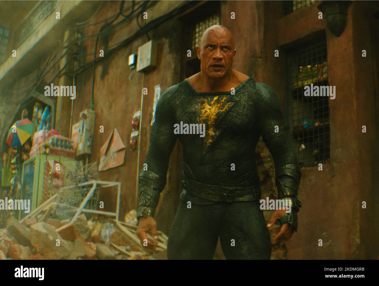 BLACK ADAM (2022) DWAYNE JOHNSON JAUME COLLET-SERRA (DIR) WARNER BROS ...