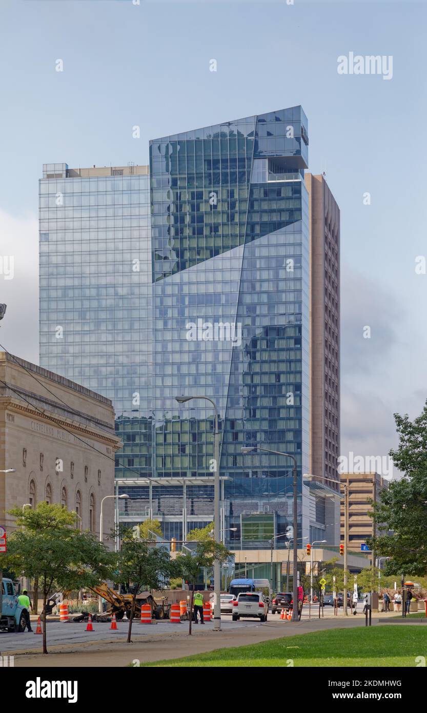 The 600-room Hilton Cleveland Downtown is linked to Huntington ...