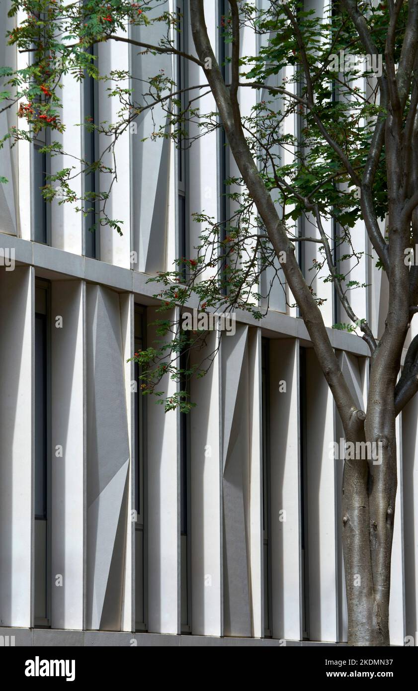 Facade detail. London South Bank University, LSBU Hub, London, United ...