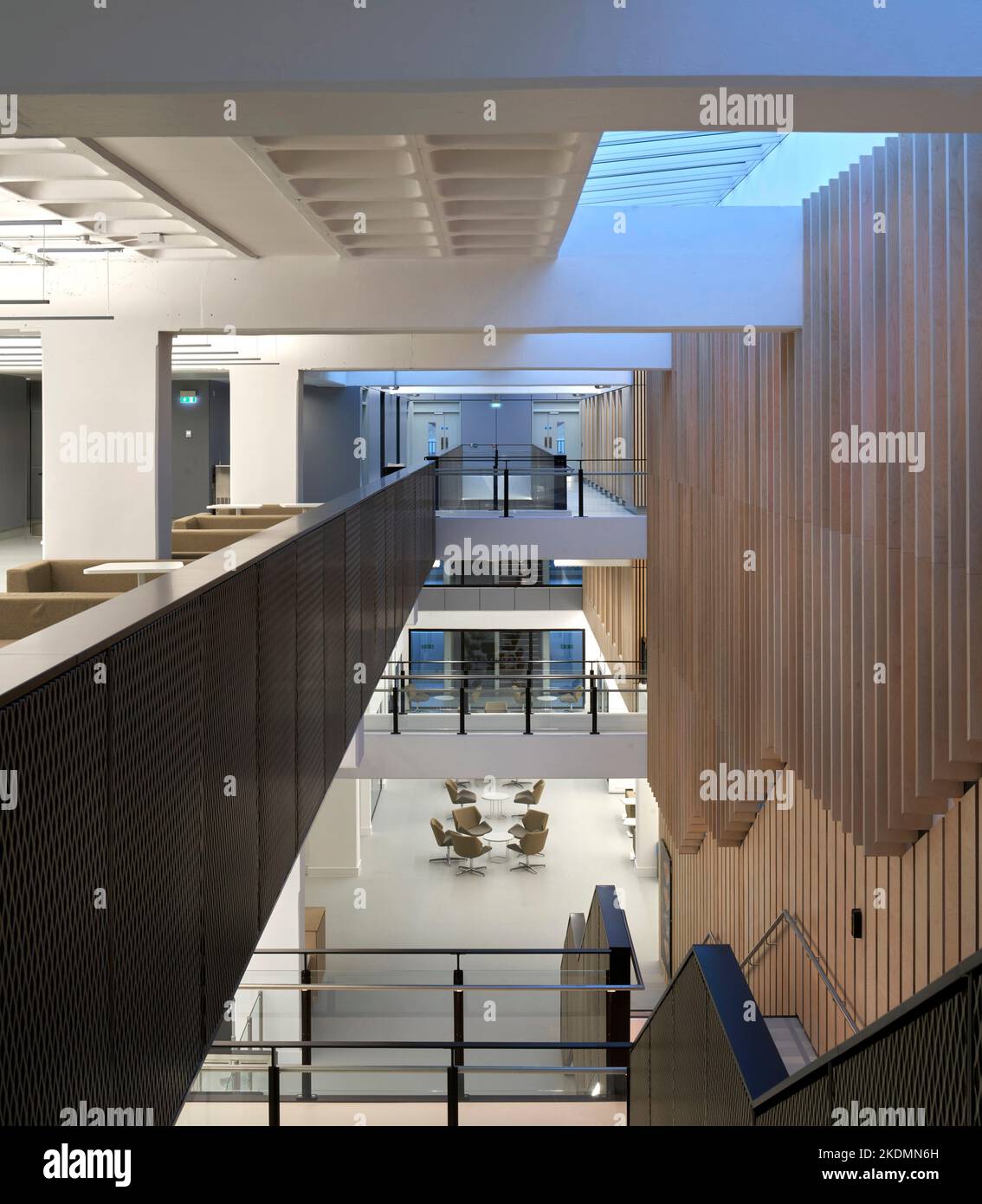 Upper floor with staircase. London South Bank University, LSBU Hub ...
