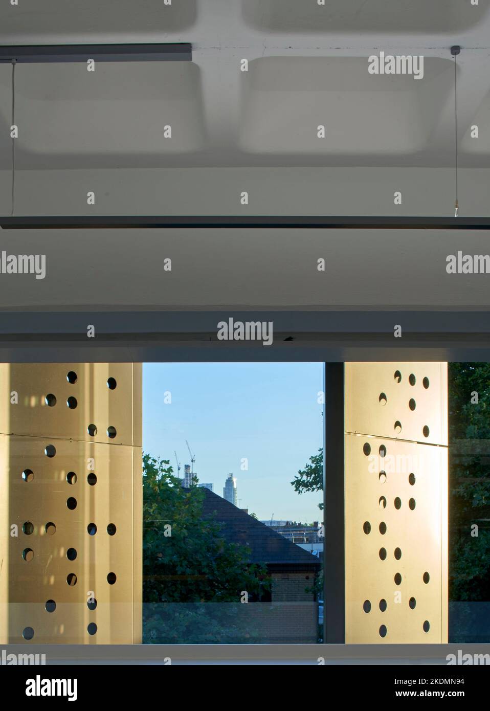 Solar shading from interior. London South Bank University, LSBU Hub ...