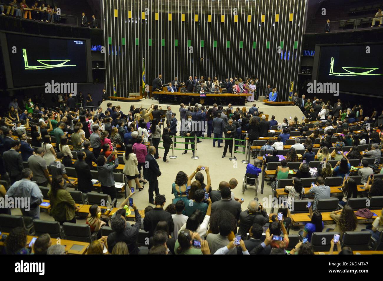 BRASÍLIA, DF - 07.11.2022: LIRA CONDECORA LEWIS HAMILTON - This Monday ...