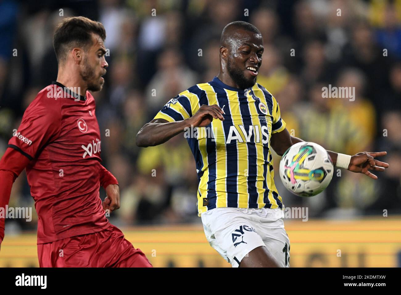 ISTANBUL - (lr) Dimitrios Goutas of Demir Grup Sivasspor, Enner ...