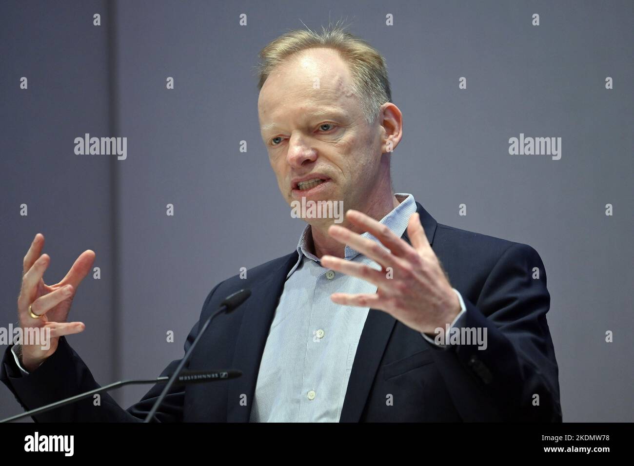 Munich, Deutschland. 07th Nov, 2022. dr dr hc Clemens Fuest, President ...