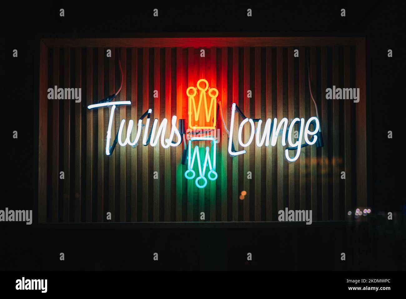 Twins logo hi-res stock photography and images - Alamy