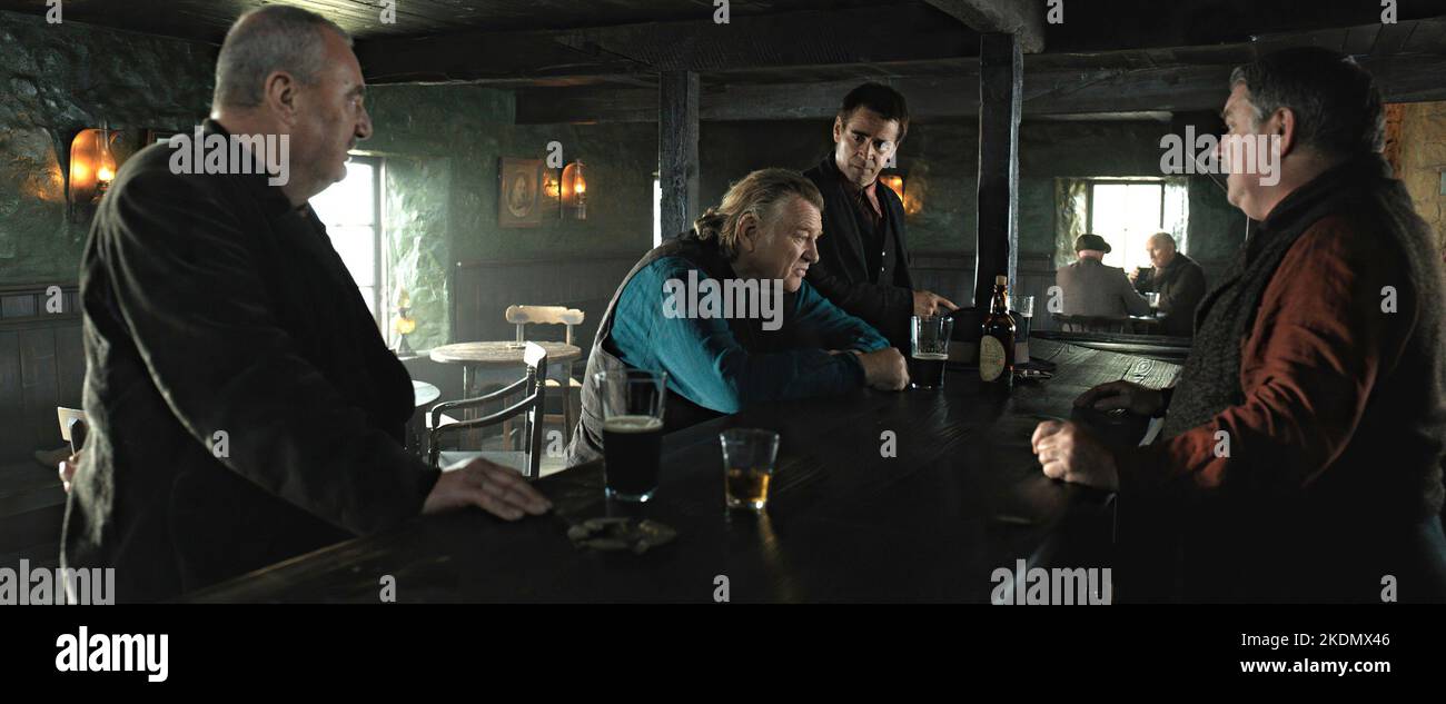 THE BANSHEES OF INISHERIN, from left: Jon Kenny, Brendan Gleeson, Colin ...