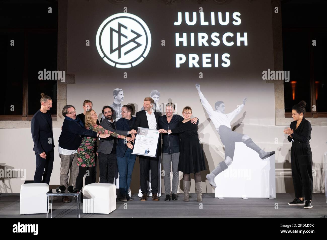 Dresden, Germany. 07th Nov, 2022. Celia Sasic (r), Vice President of ...