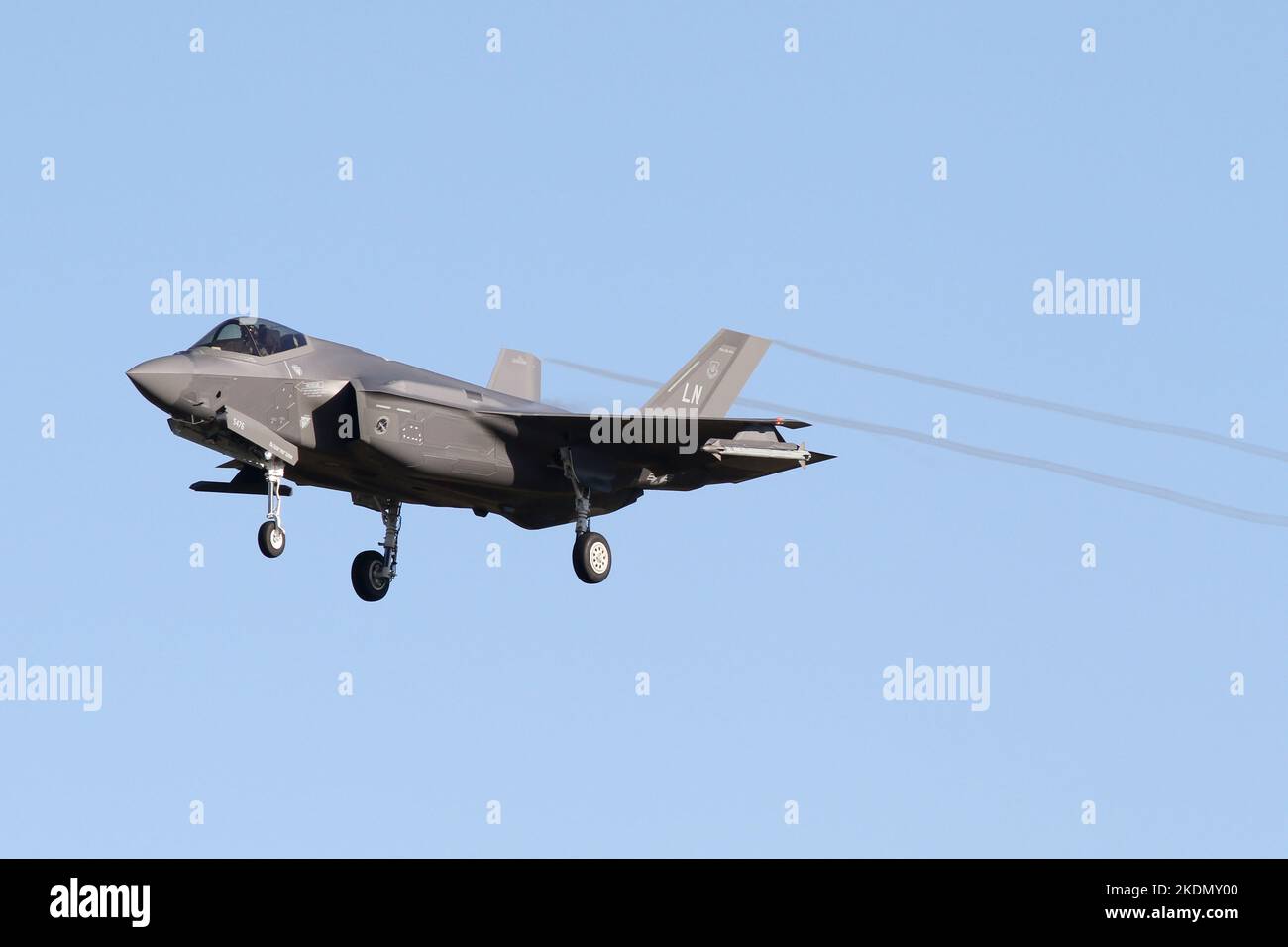 495th Fighter Squadron F-35A on the Approach at RAF Lakenheath, Suffolk ...