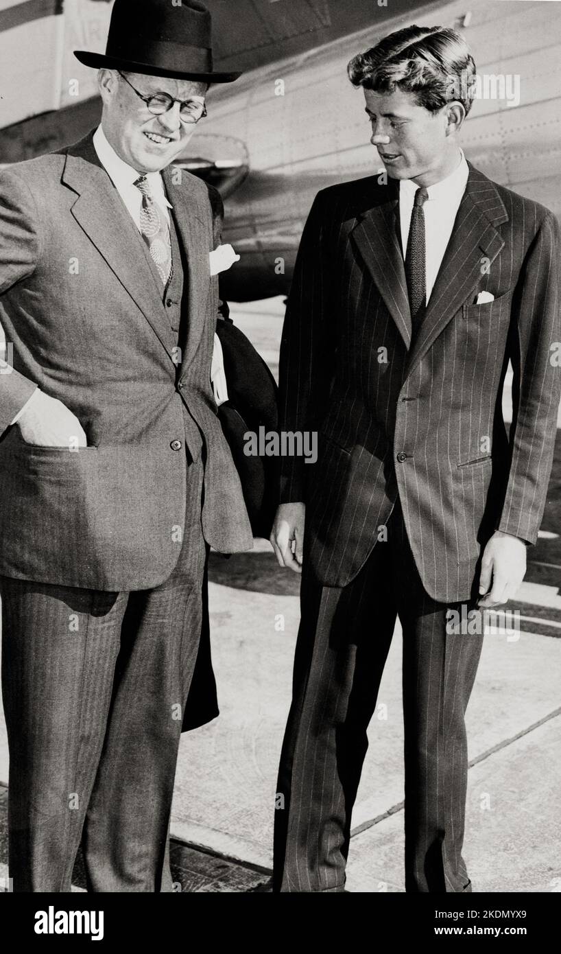 John F. Kennedy- 1940 Press Photo with Father Joe Stock Photo - Alamy