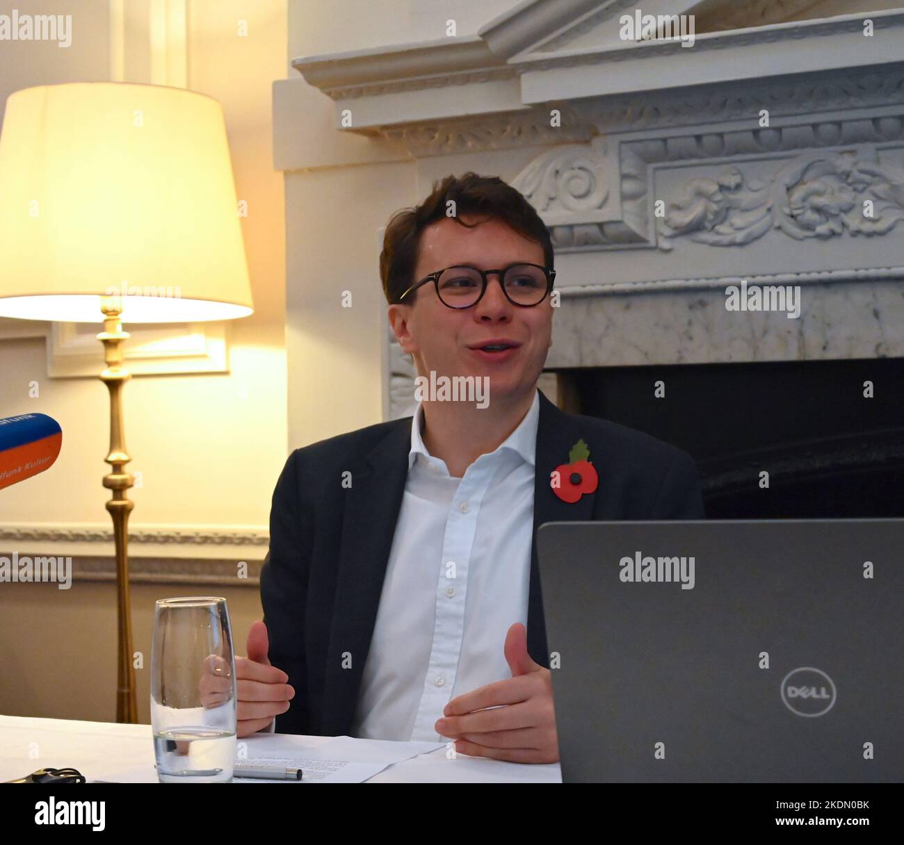 Stratergy adviser hi-res stock photography and images - Alamy