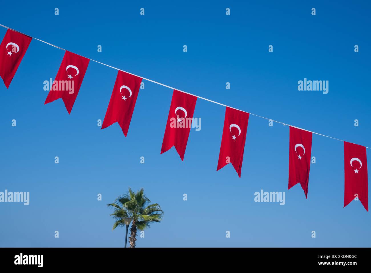 Republic of turkey flag hi-res stock photography and images - Alamy