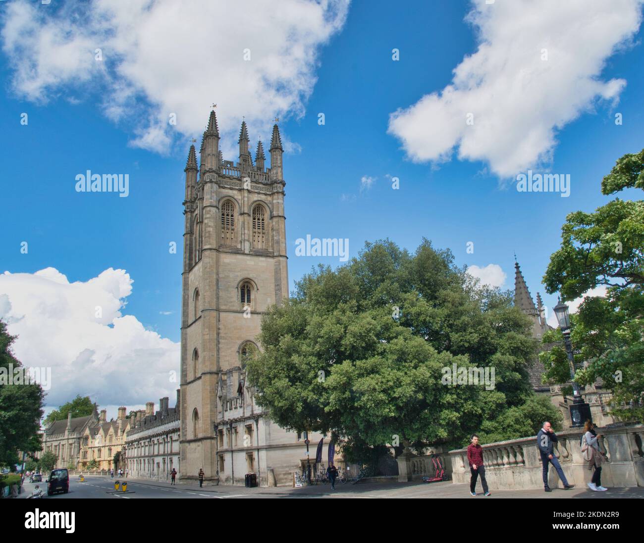 Magdalen Tower, Magdalen College, Oxford, Oxfordshire, England Stock ...