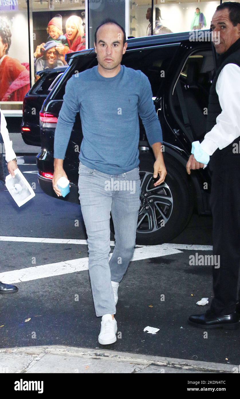 Celebrities At ‘Good Morning America’ -PICTURED: Landon Donovan ...