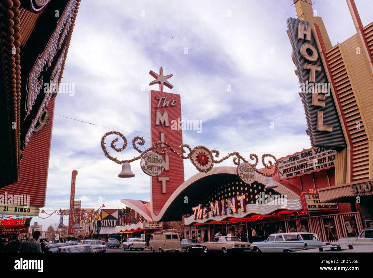 Neon signs in Las Vegas, Nevada, Jan 1964 - Gotfryd, Bernard ...