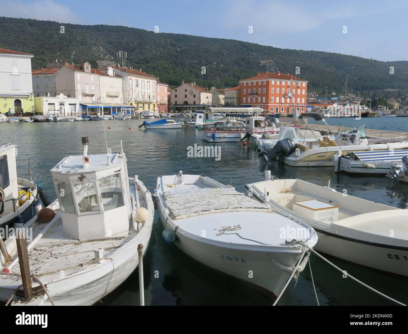 Croatian tourism: the town of Cres on the island of the same name has a ...