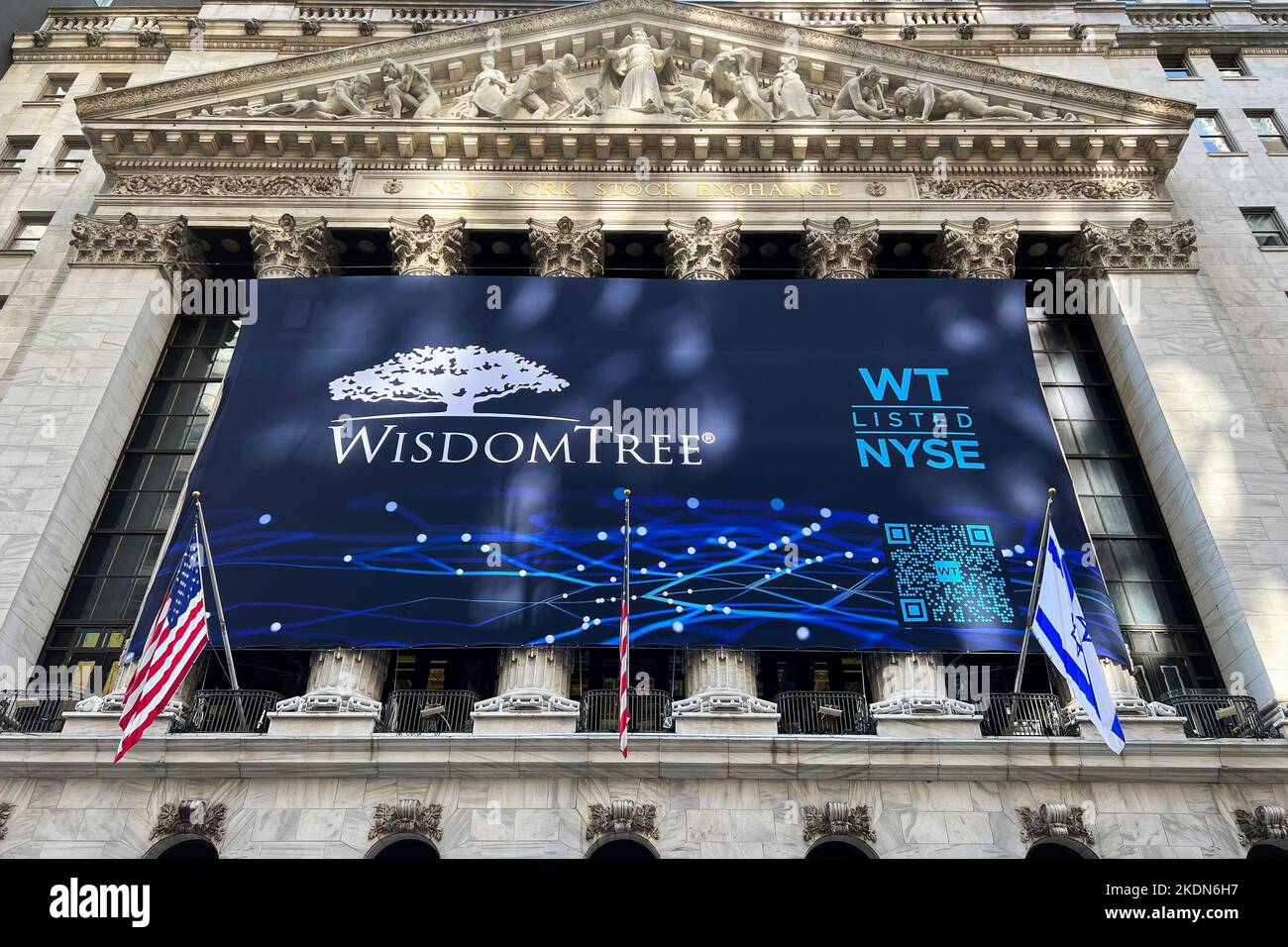 Wisdomtree hi-res stock photography and images - Alamy