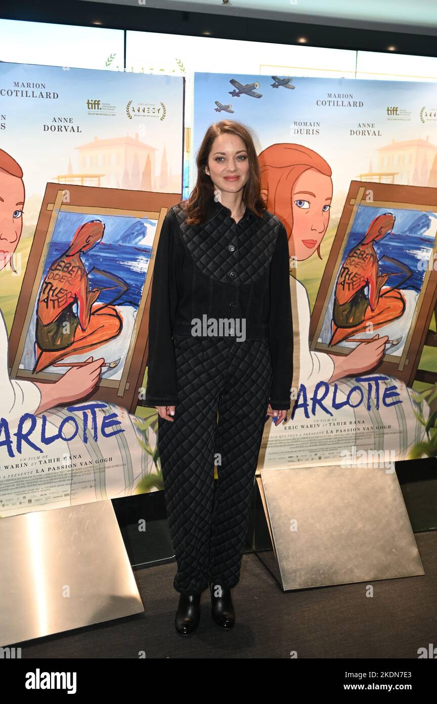 Marion Cotillard , " Charlotte" from Eric Warin premiere at UGC Paris ...