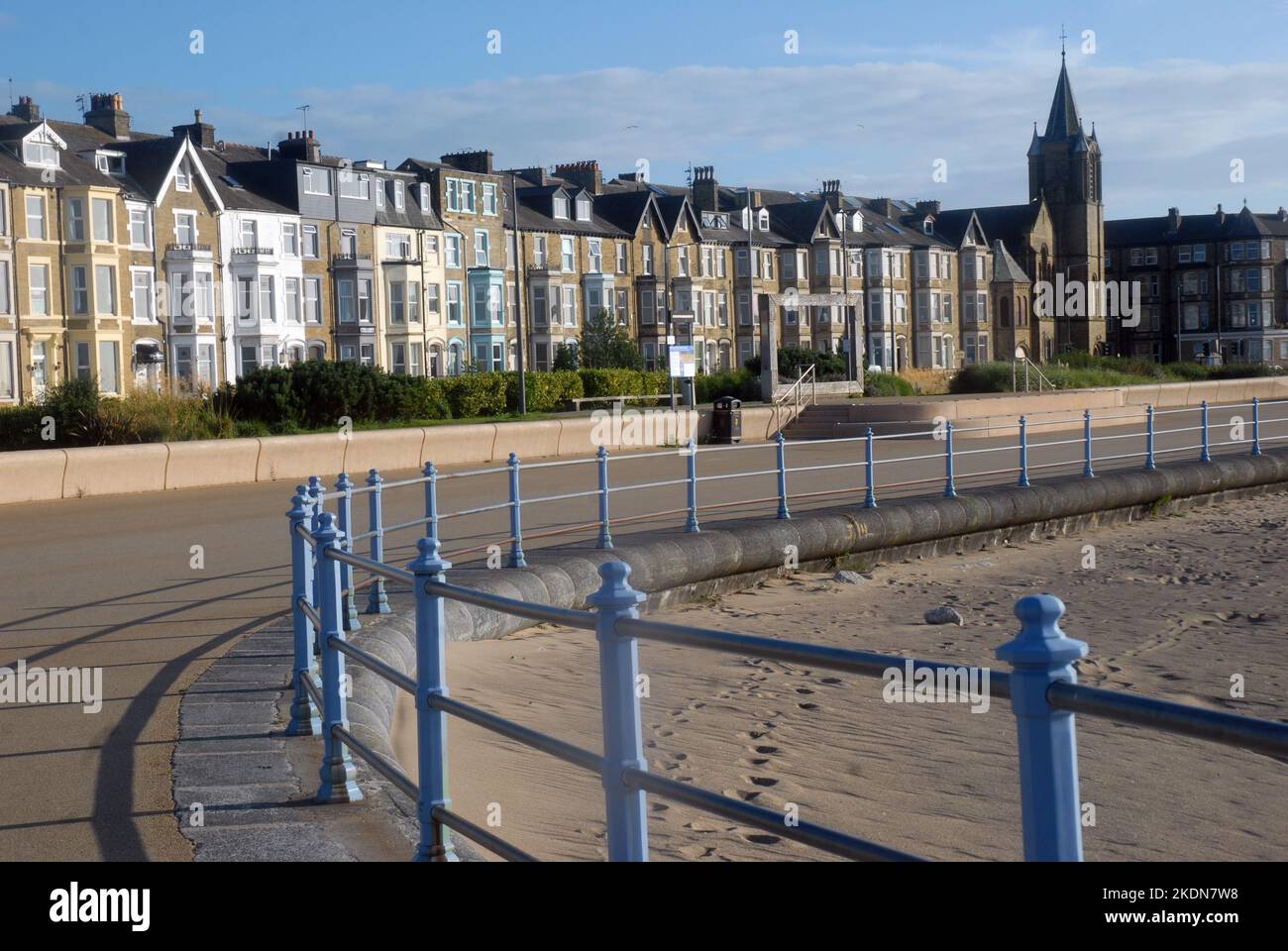 Morecambe bay and the promenade, Lancashire, England, UK Stock Photo ...