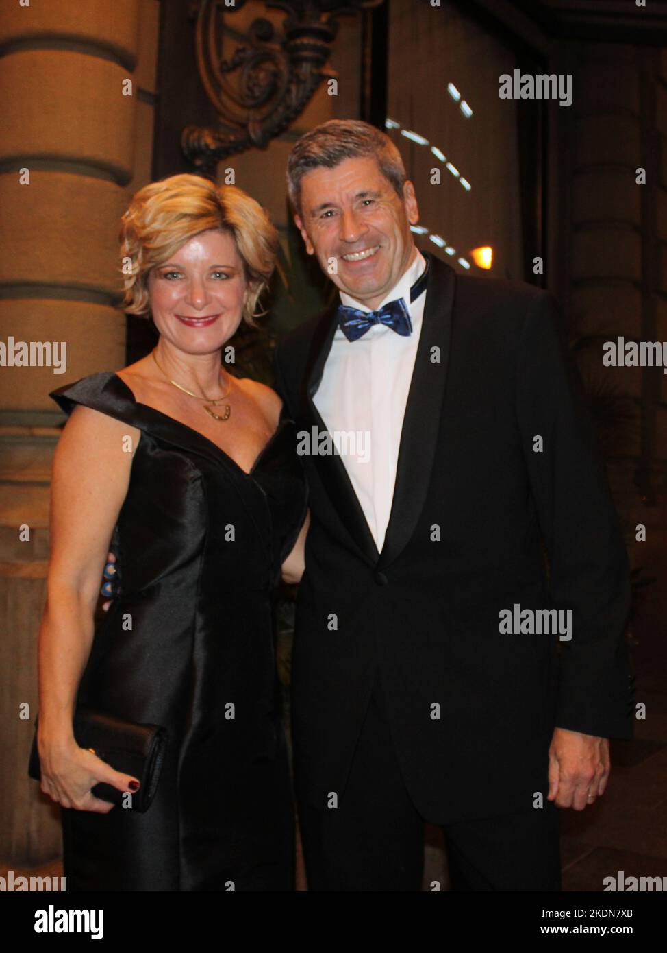 Markus Merk mit Ehefrau Sabine beim 40. Deutschen SportpresseBall 2022 ...