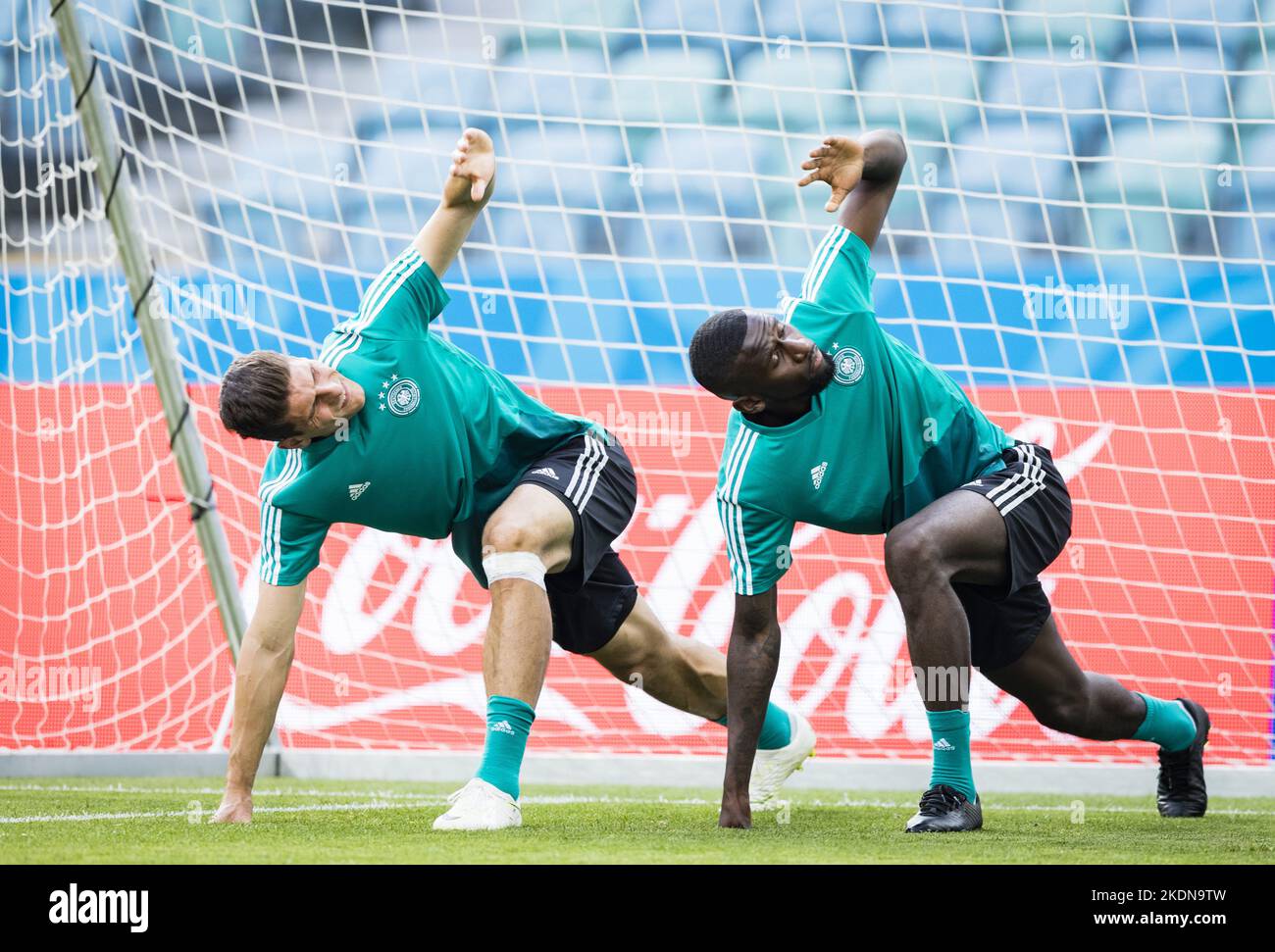 Dfb nationalmannschaft hi-res stock photography and images - Alamy
