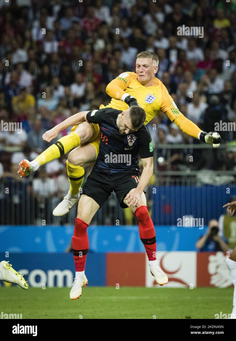 Moskau , 11.07.2018 Torwart Jordan Pickford (England), Ante Rebic ...