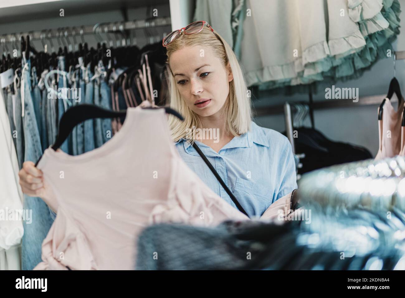 Lady female woman shopping shopper hi-res stock photography and images ...
