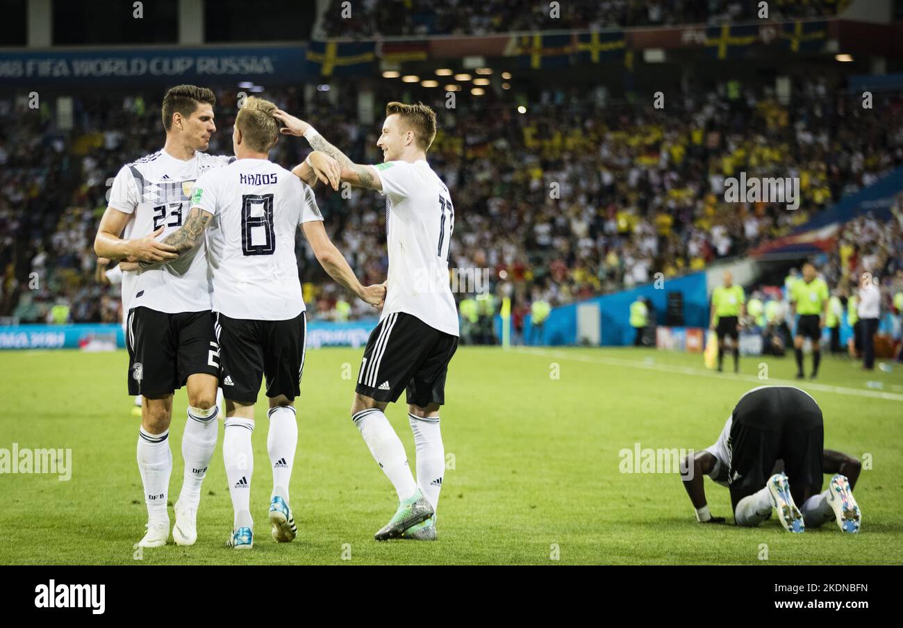 Mario gomez jubel hi-res stock photography and images - Alamy