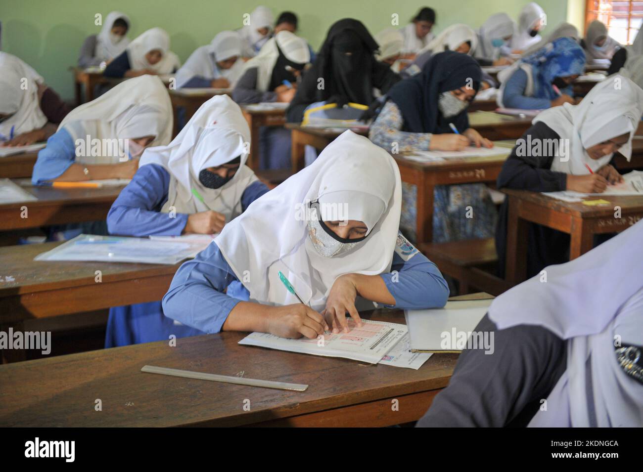 Exam2022 hi-res stock photography and images - Alamy