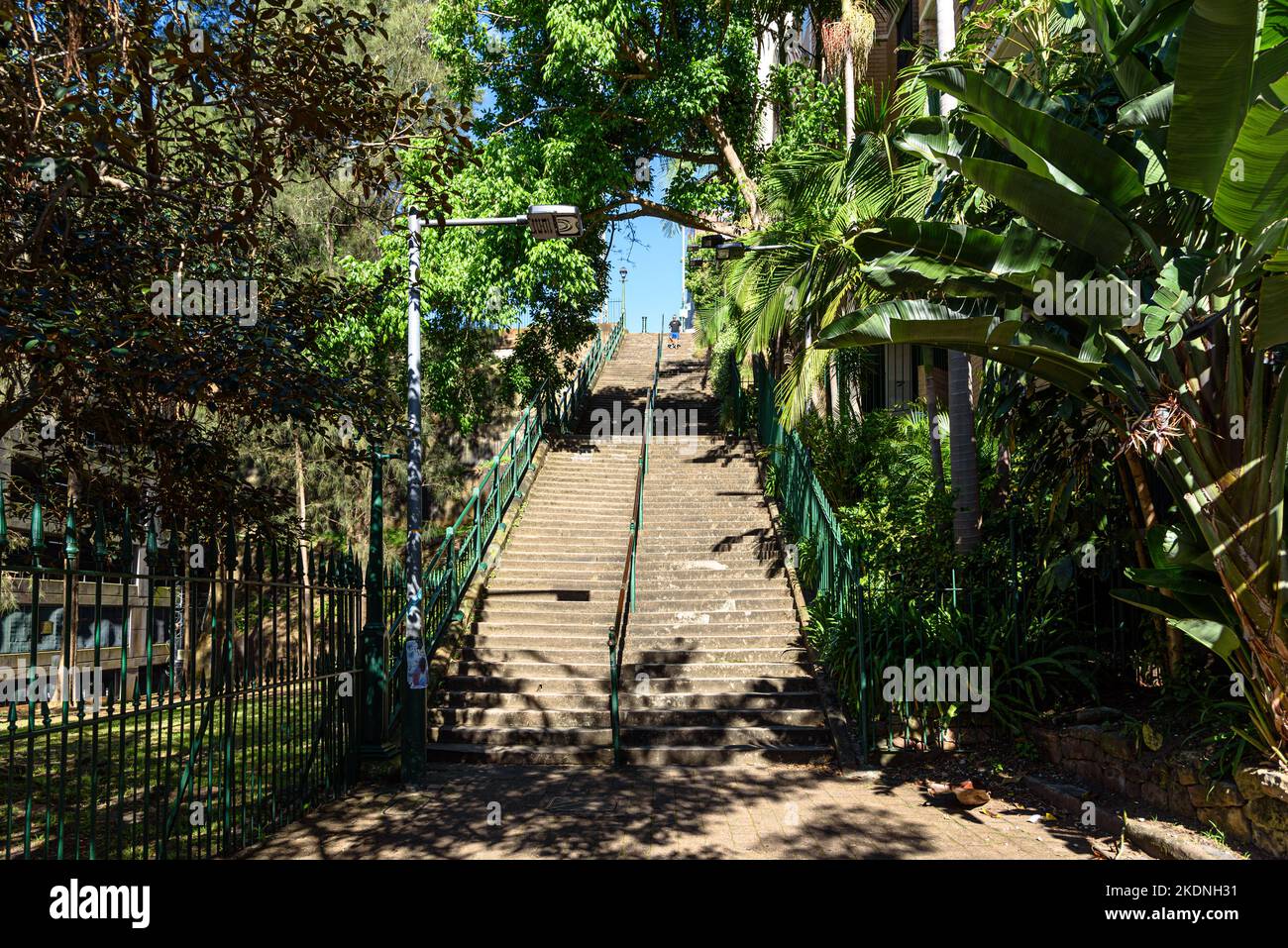 The McElhone Stairs that connect Potts Point with Woolloomooloo in ...