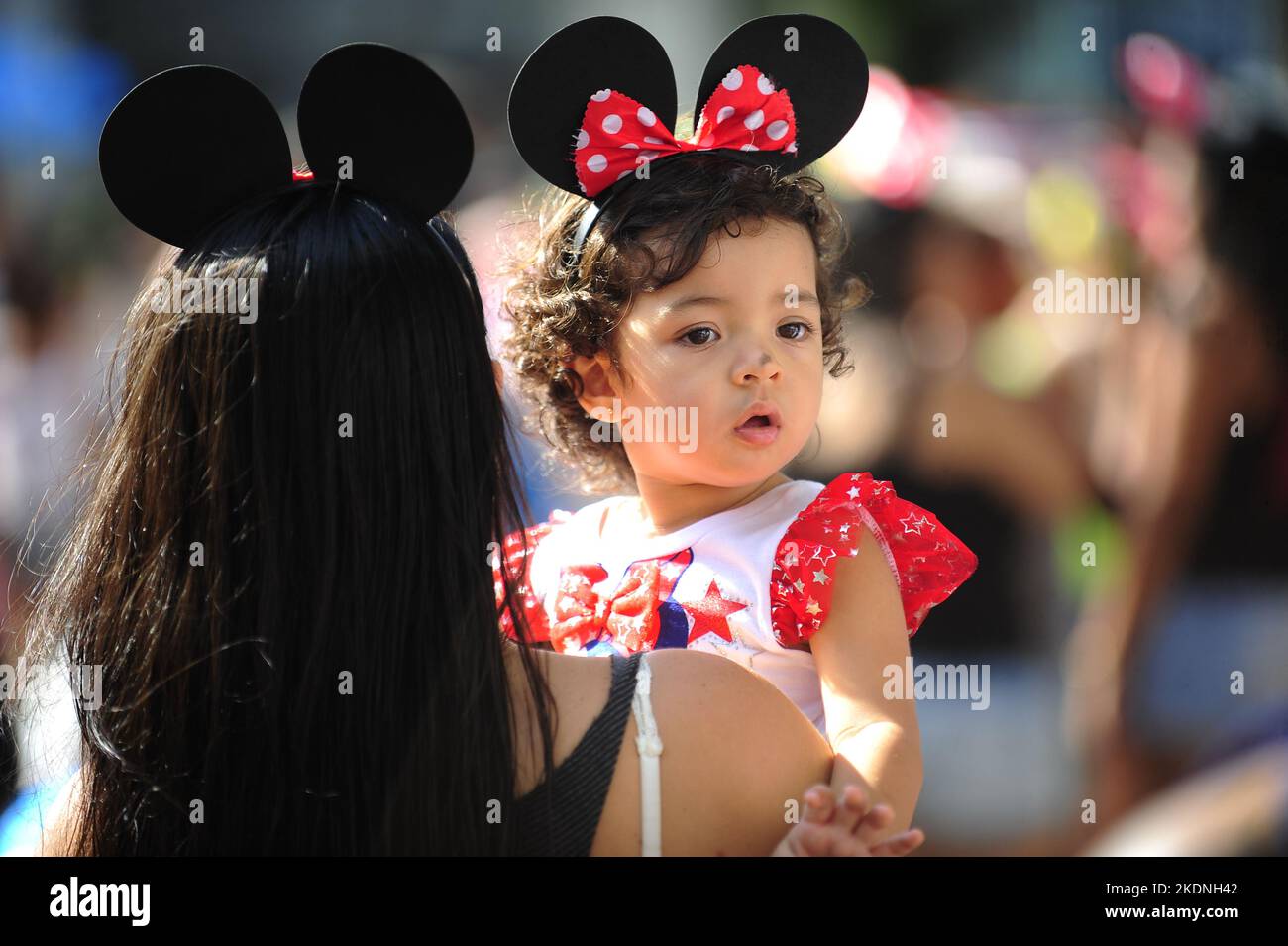 Mom and baby girl wear Disney's minnie mouse inspired costume for ...