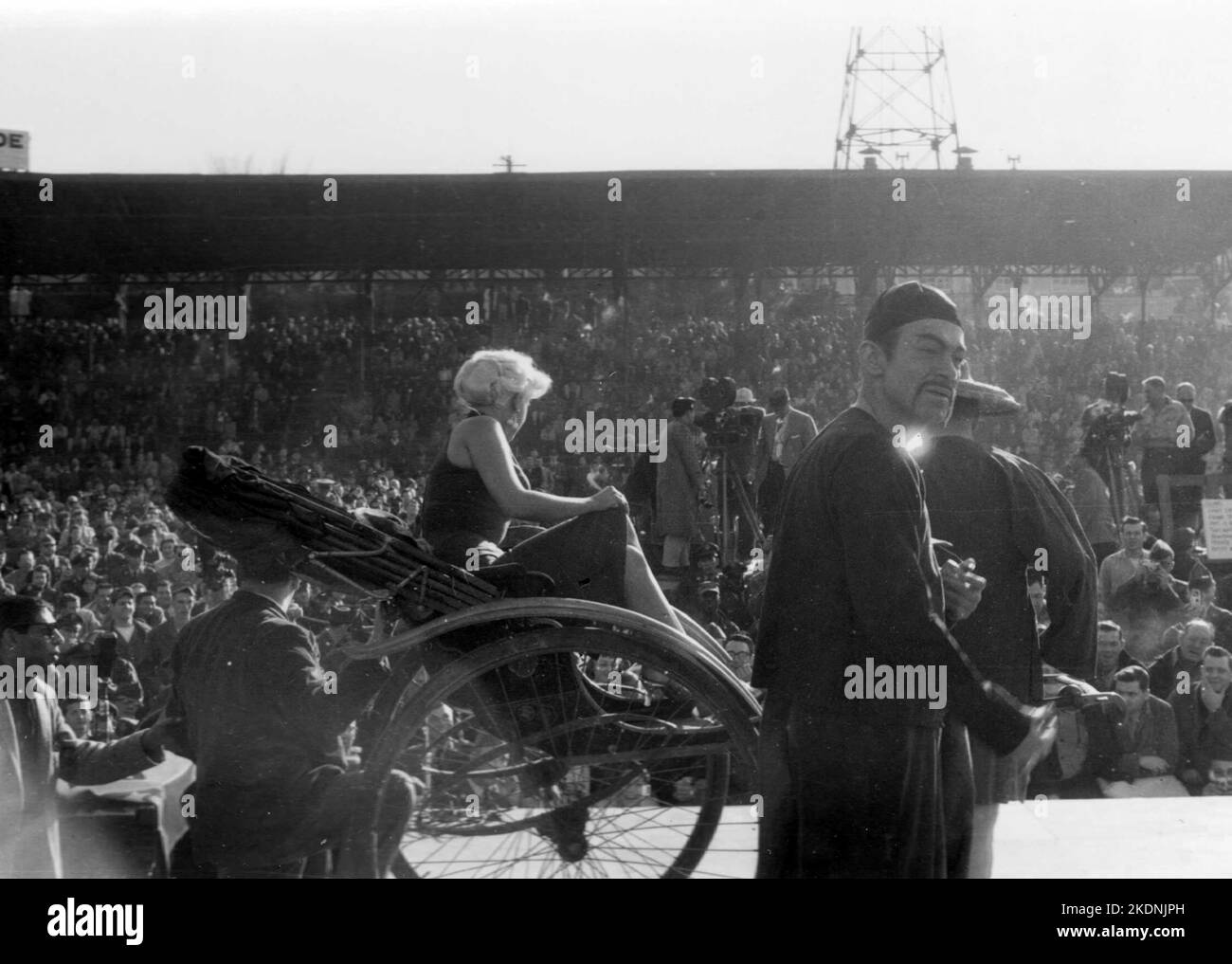 Uso comedy show Black and White Stock Photos & Images - Alamy