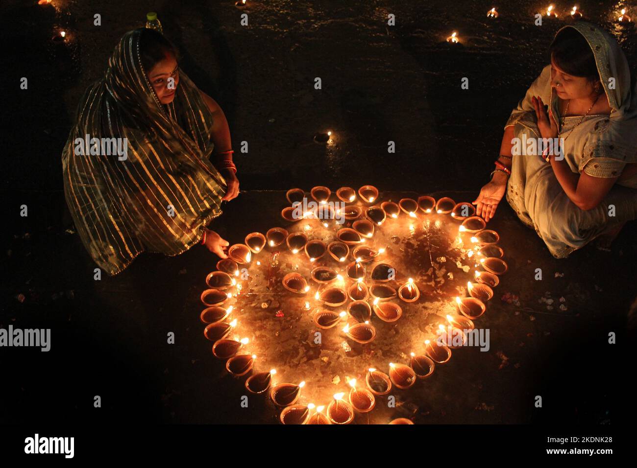 Dev deepawali in varanasi hi-res stock photography and images - Alamy