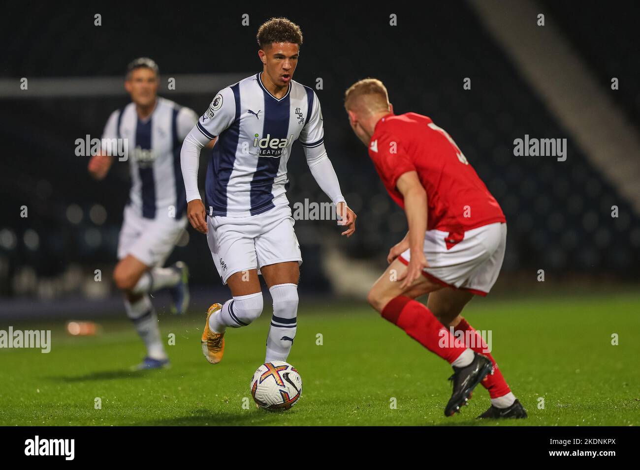 Ethan Ingram #34 of West Bromwich Albion runs with the ball during the ...
