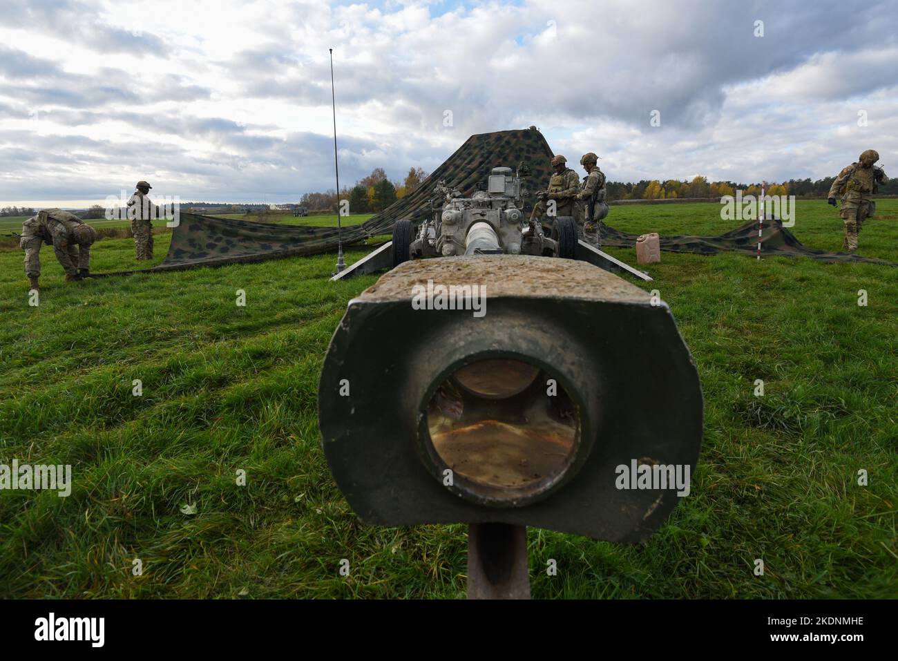 U.S. Soldiers assigned to C Battery, Field Artillery Squadron, 2nd ...