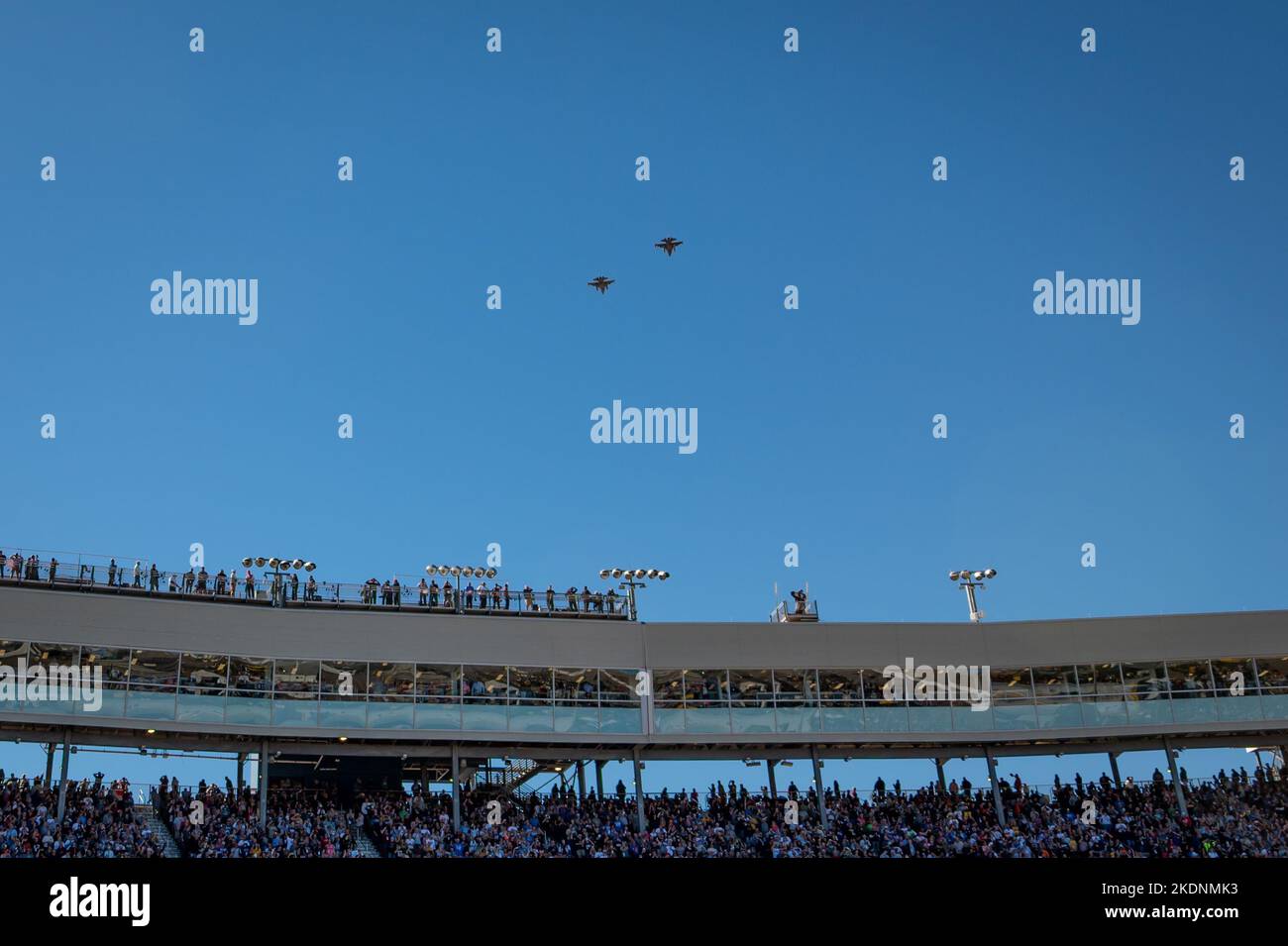 Two F-16 Fighting Falcons from Luke Air Force Base flyover Phoenix ...