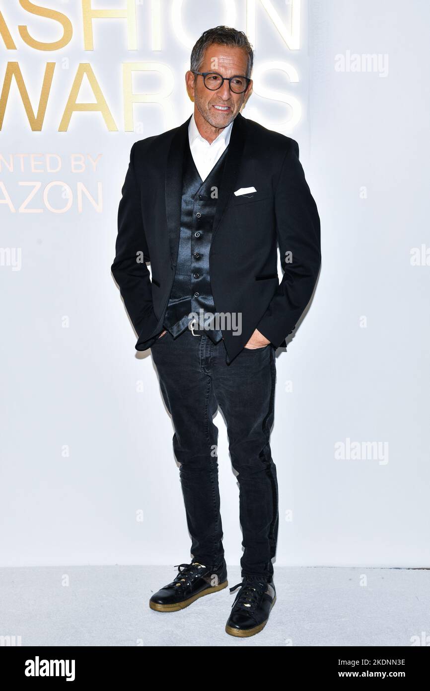 Cipriani in New York, NY, Nov. 7, 2022. Kenneth Cole walking on the red ...