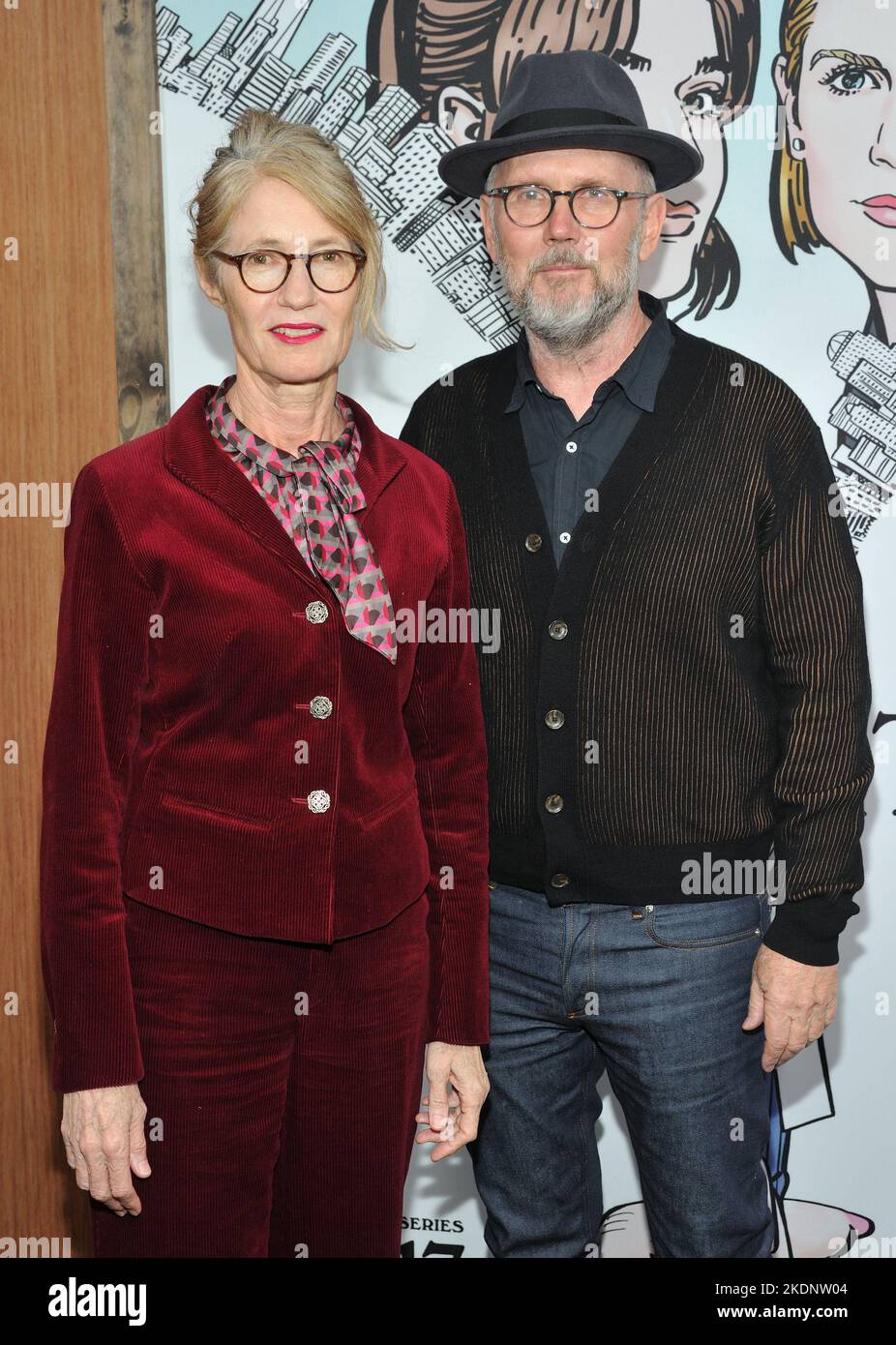 New York, USA. 07th Nov, 2022. L-R: Valerie Faris and Jonathan Dayton ...