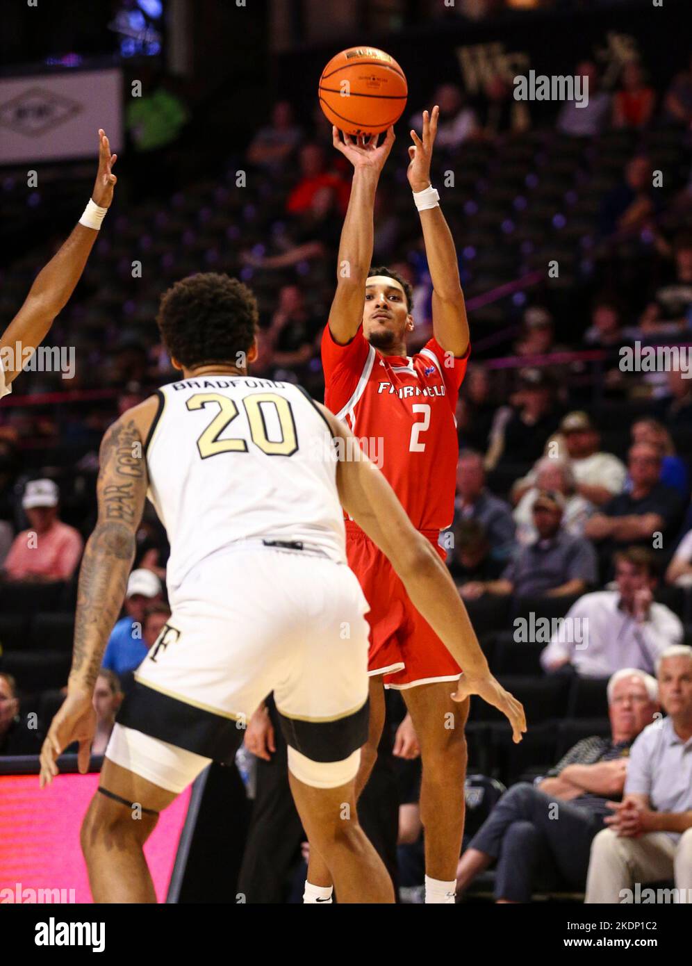 Bradford metro hi-res stock photography and images - Alamy