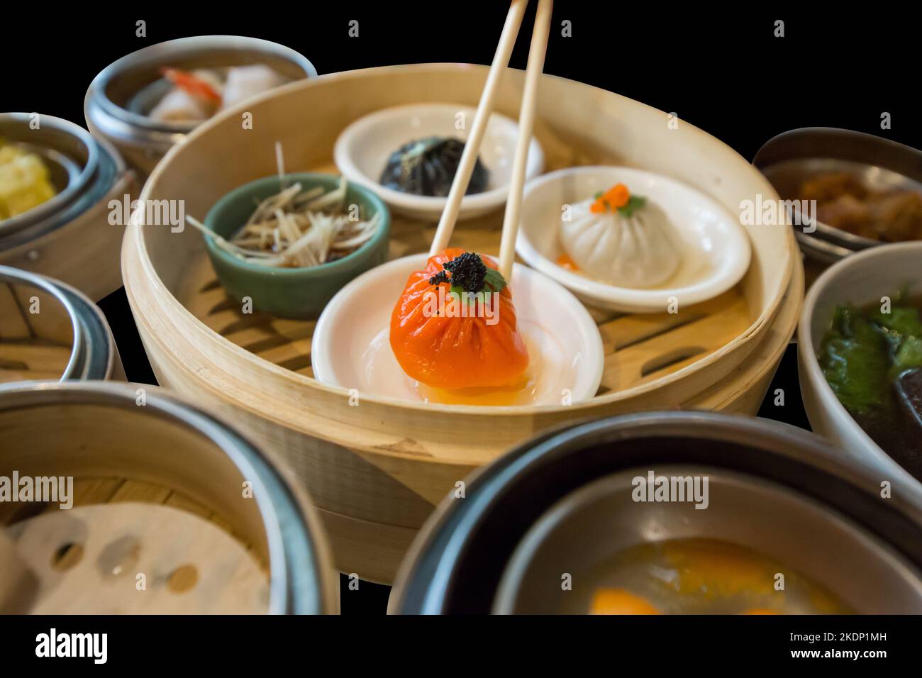 Xiao long bao dim sum hi-res stock photography and images - Alamy